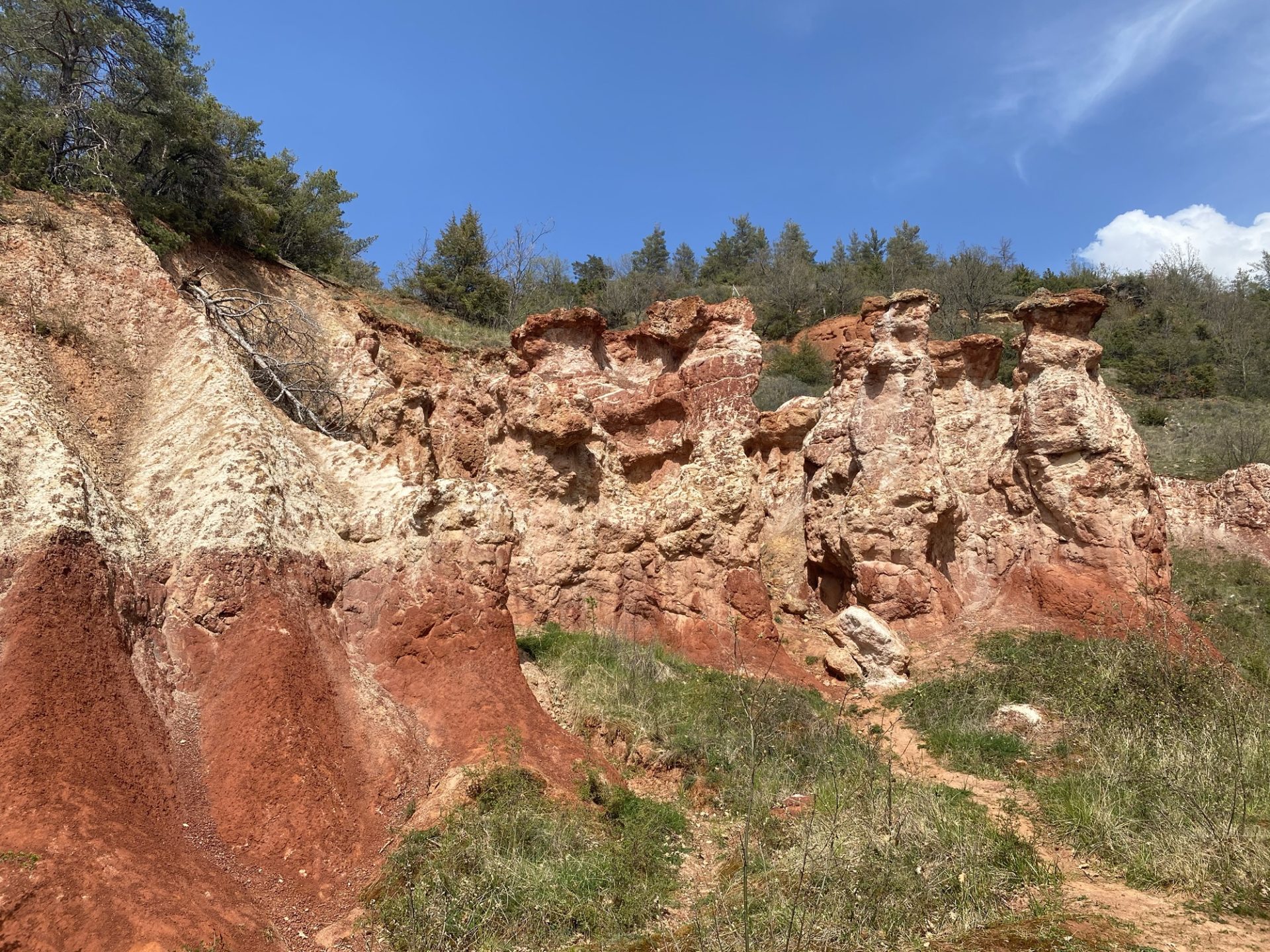La Vallée des Saints - le petit Colorado Français – N'oublie Jamais