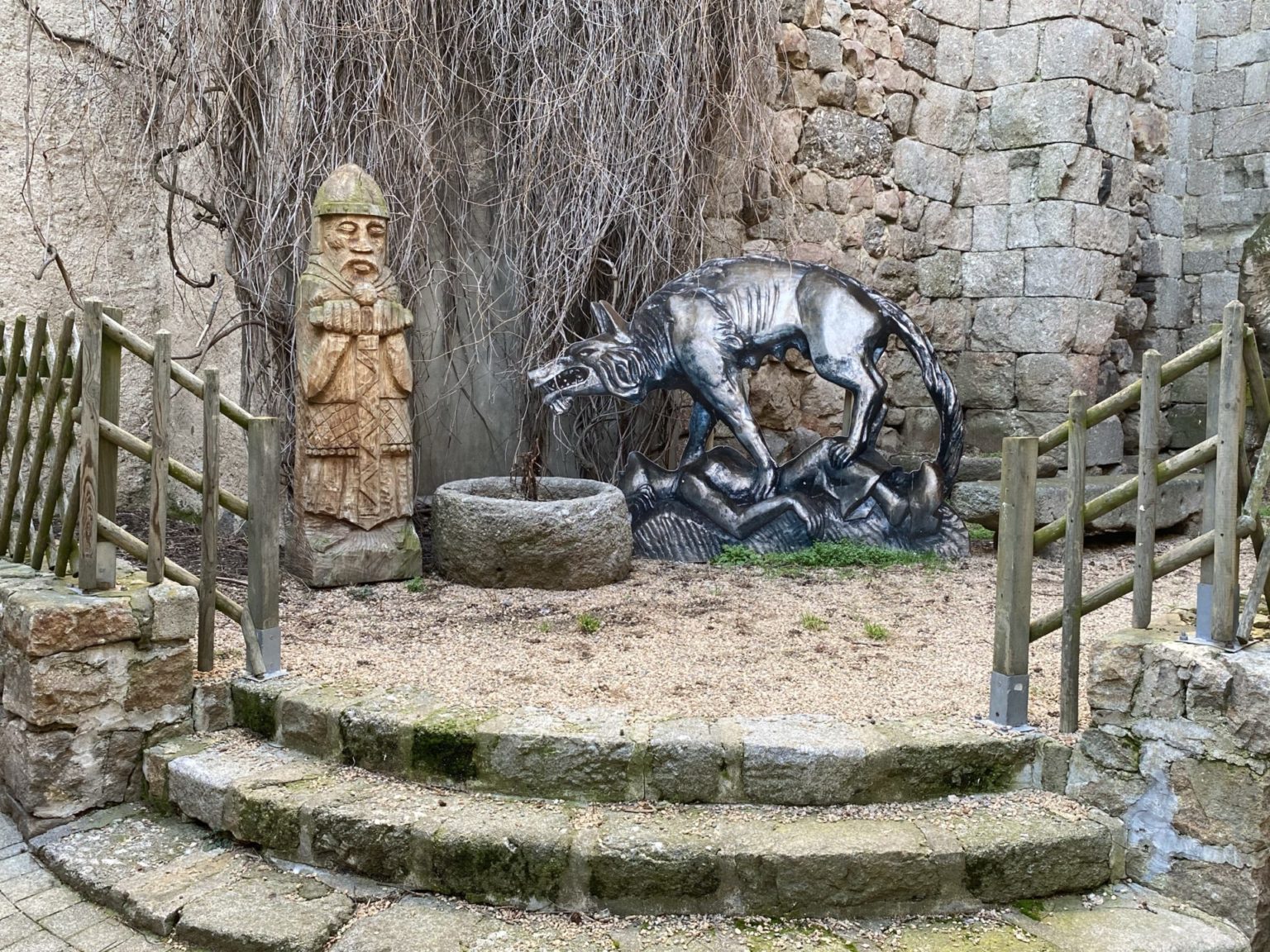 Sur les traces de la bête du Gévaudan – N'oublie Jamais